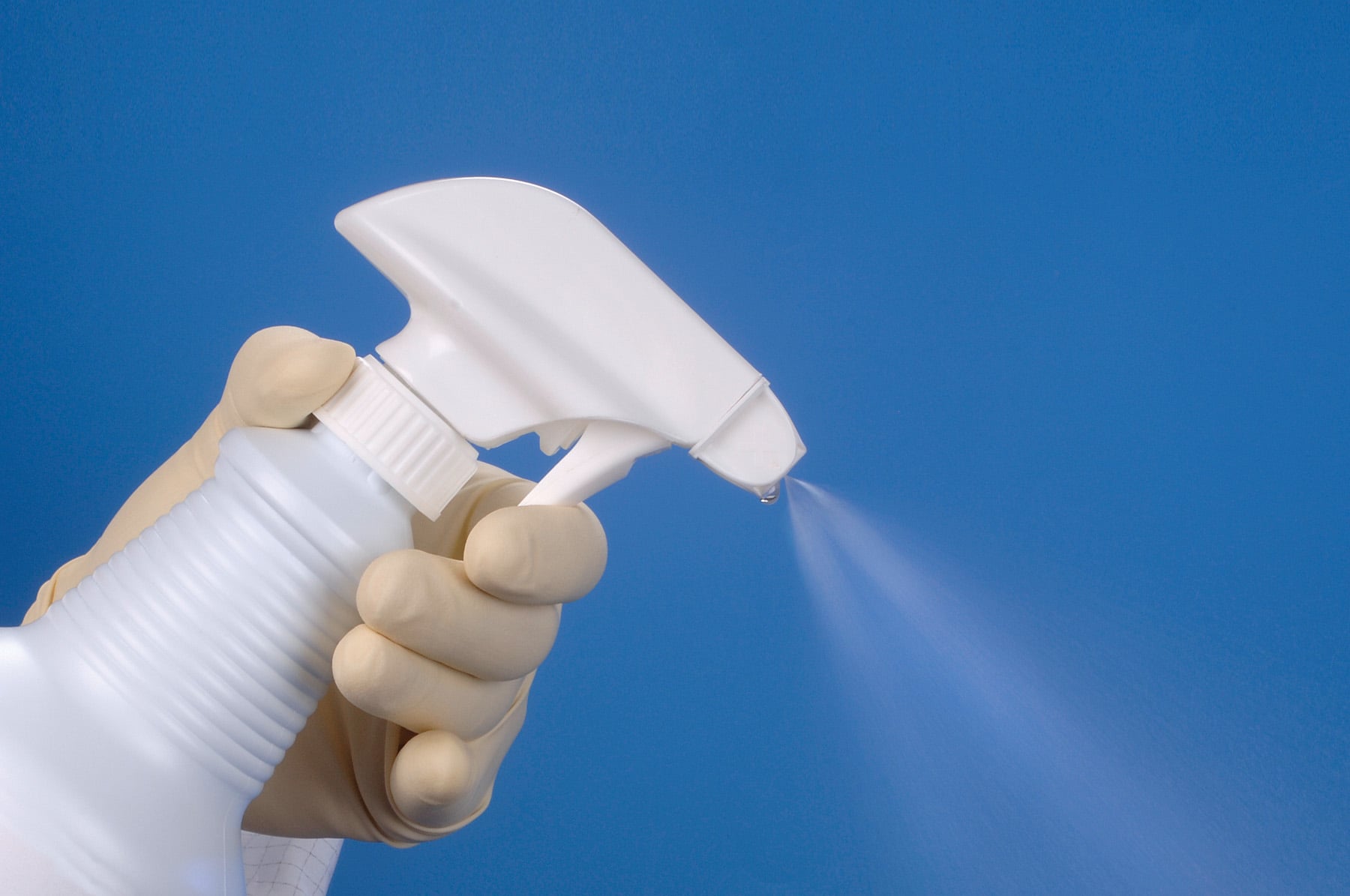 Alcohols for Use as an Antimicrobial Agent